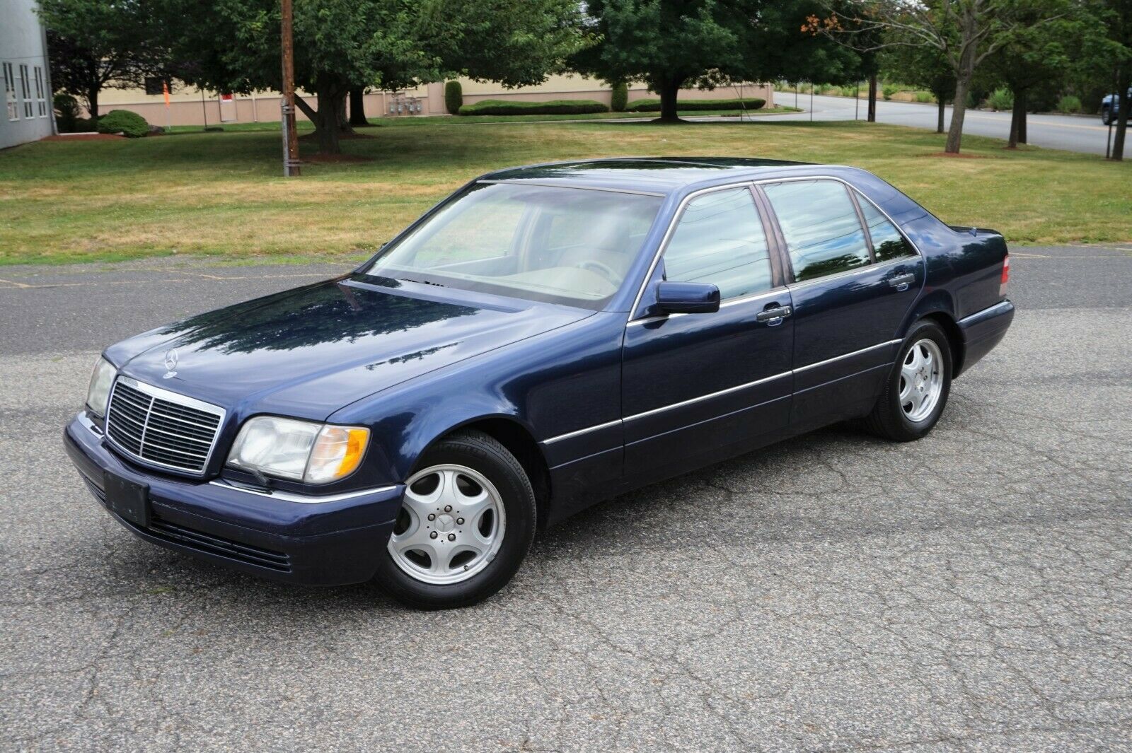 1998 Mercedes-Benz S420: Overengineering at its Finest – Totally That ...